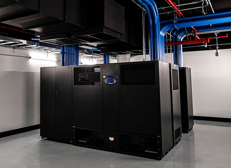 Montreal Data Centers: Scalable, Secure & Carrier-Connected